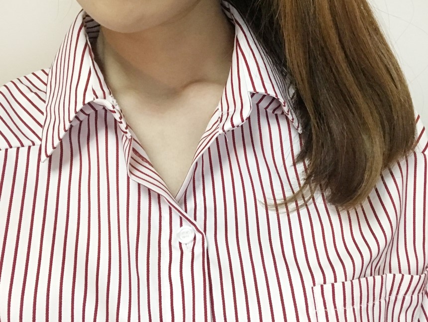 Plug 더 예쁜 스트라이프셔츠 블라우스셔츠남방예쁜블라우스와이셔츠여자셔츠코디여자셔츠여자스트라이프셔츠여성셔츠스트라이프블라우스여자스트라이프셔츠코디샵