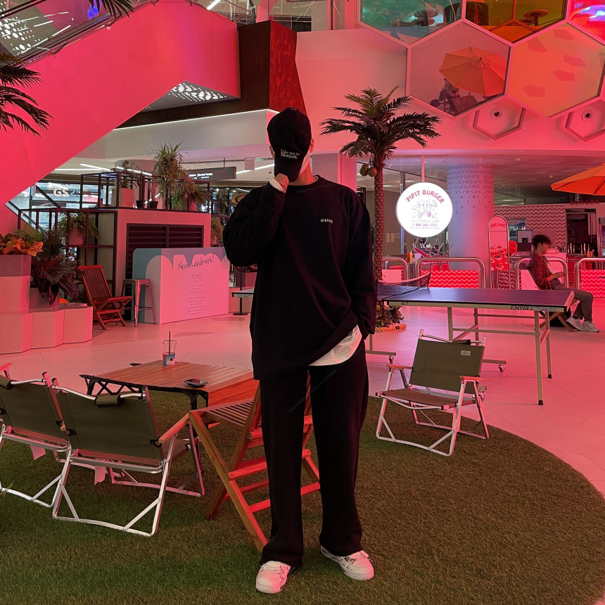 Wiggins logo long sleeves (5color)