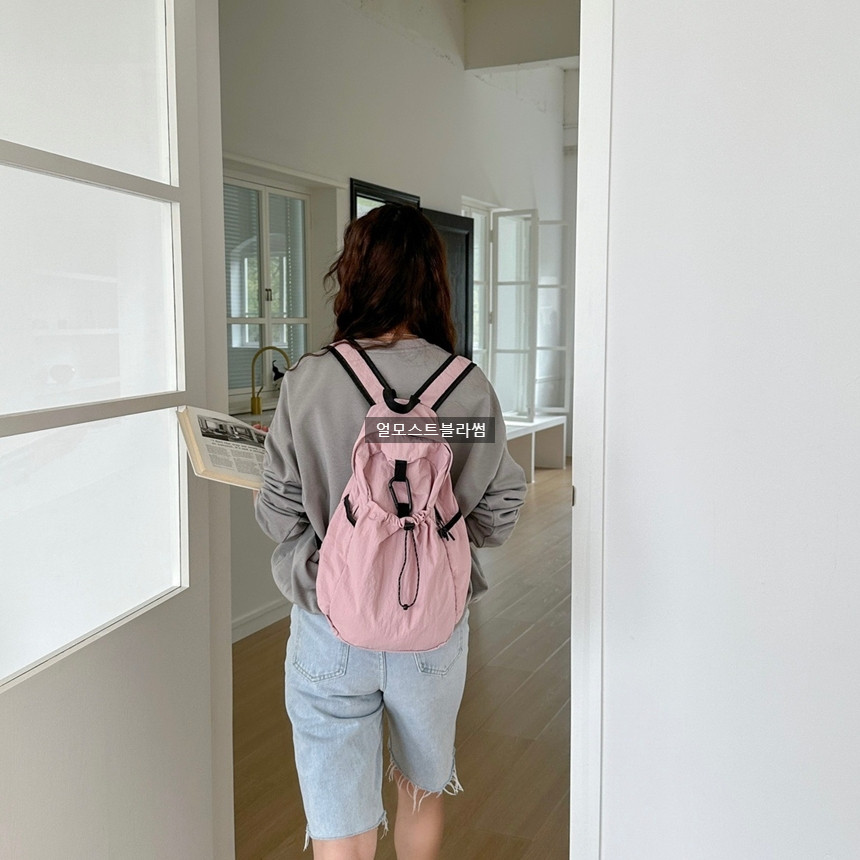 얼모스트블라썸 카라비너 로프 폴리 나일론 스포츠 캐주얼 가벼운 배낭 백팩 가방 블랙 핑크 블루 아이보리