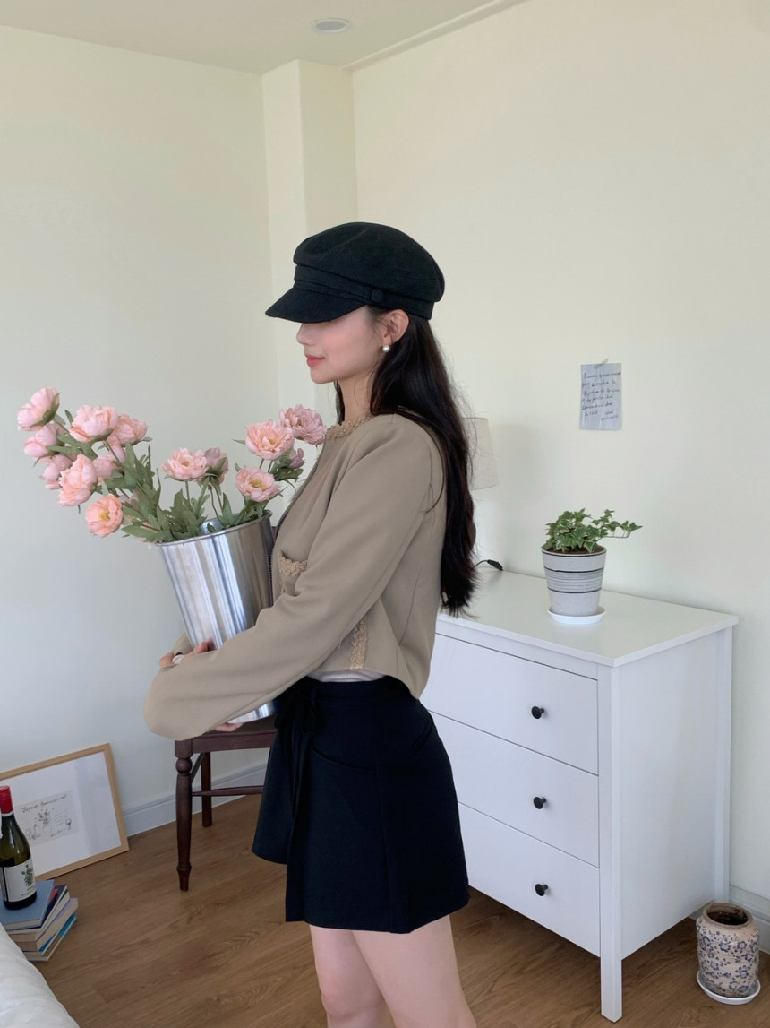 로뉴아 레크 가을크롭자켓 세미크롭자켓 (2color) 하객룩 20대 가죽자켓