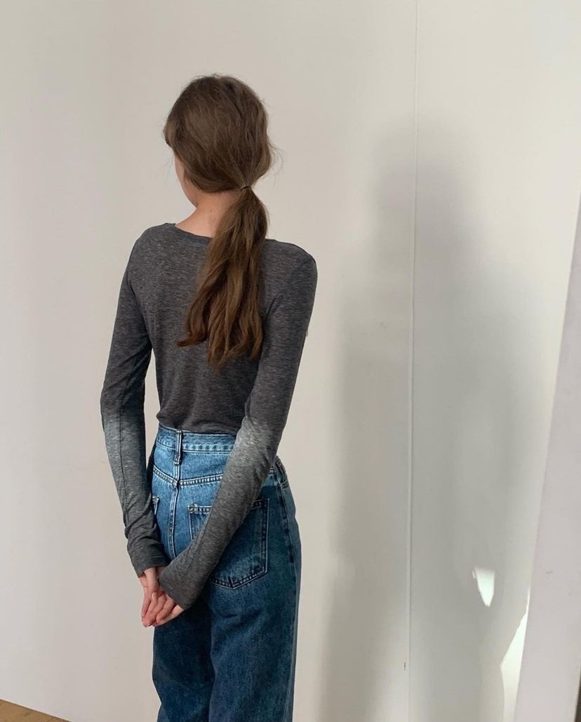 라벤더 챠콜 당일 / riette 리에뜨 베이스 티셔츠 스쿱넥 긴팔 골지 슬림핏 이너 레이어드 t (3 color)