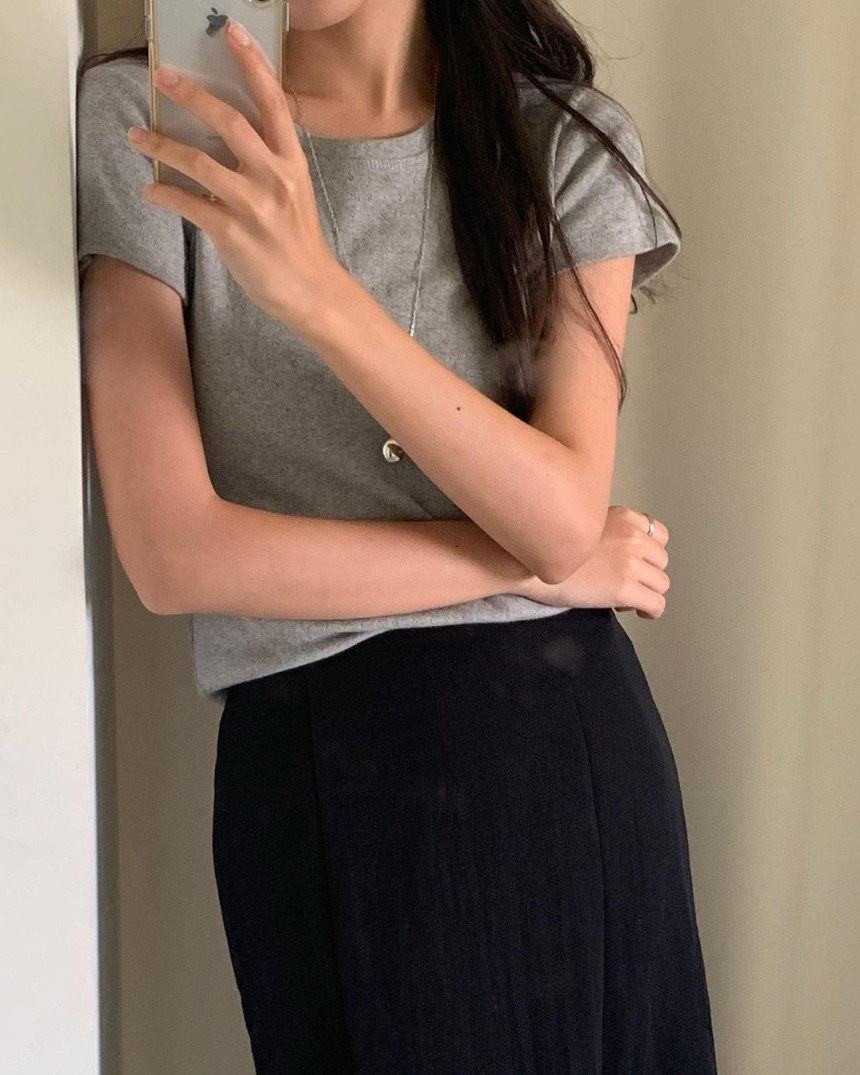 [블랙S/아이S 당일] riette 리에뜨 로엘 절개 H라인 롱 스커트 2color - 유이르무이