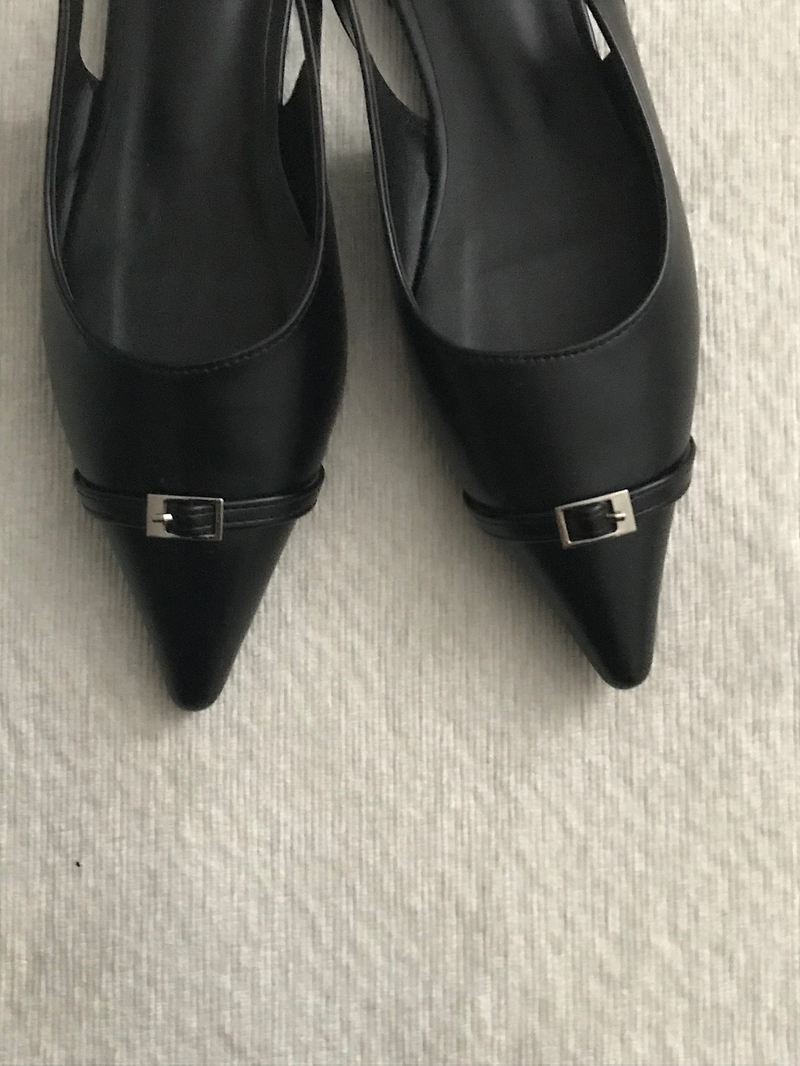 샤토 슬링백 힐 - 로아시스(Roasis)